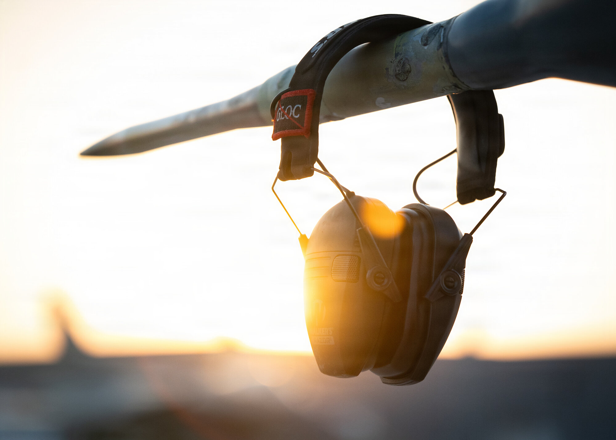 F-16 Vipers perform at Dubai Airshow 2025 - The Sumter Item